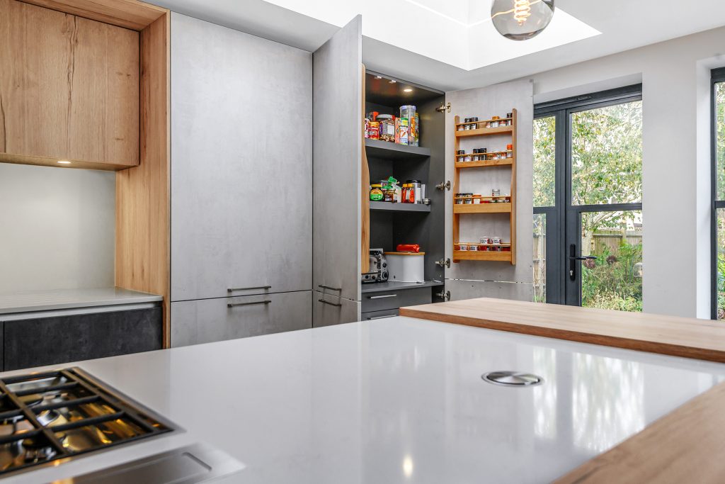 A Modern & Welcoming Kitchen Design with Hidden Utility