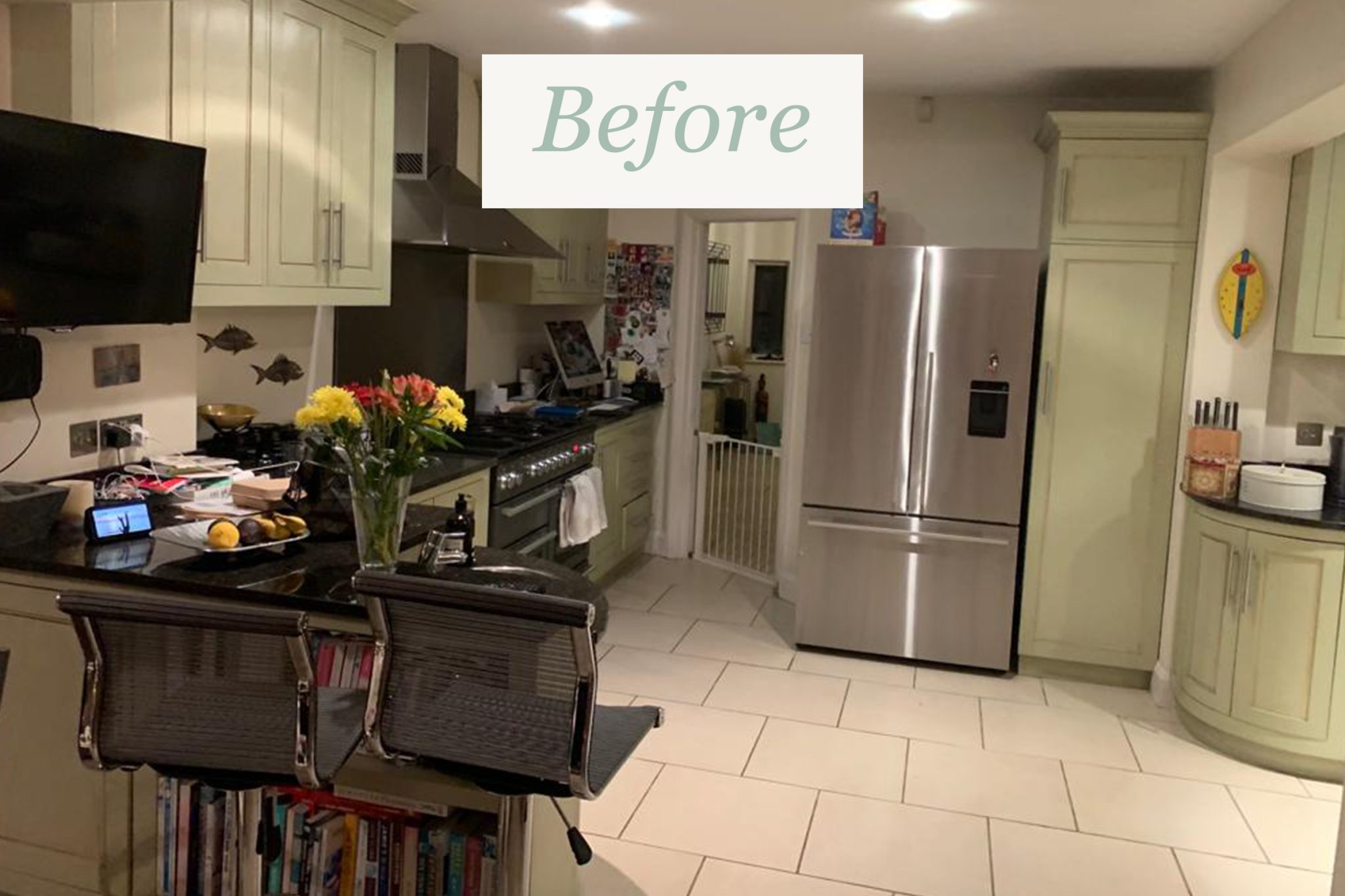 A Modern & Welcoming Kitchen Design with Hidden Utility